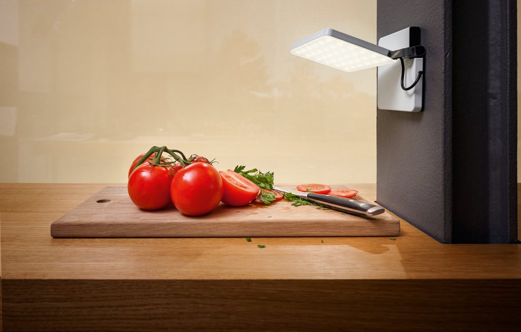 Roxxane Fly - Cableless Light by Nimbus